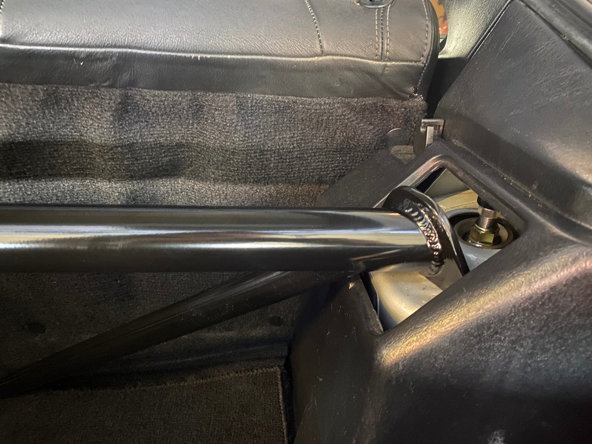 3 Punkt Domstrebe Gurtstrebe hinten Toyota Celica ST202 AT200 ...